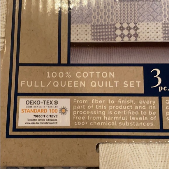 cloth & canopy | Bedding | Cloth Canopy Mixed Tile Queen Quilt Set ...